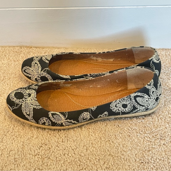 Fossil | Shoes | Fossil Floral Canvas Flats | Poshmark